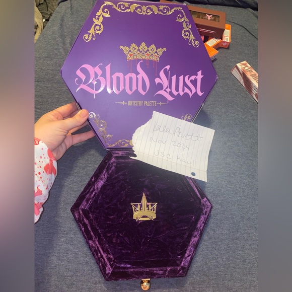 Jeffree Star | Makeup | Blood Lust Palette Jeffree Star Cosmetics Brand ...